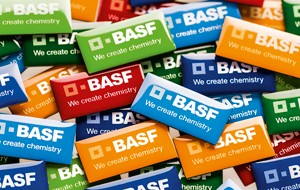 BASF, BSE Sign Agreement to Convert CO2, Excess Current into Methanol