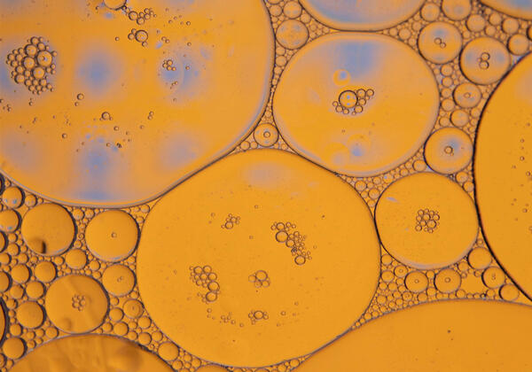 FeCl3 Soluble or Insoluble? Its Properties, Solubility and Main ...