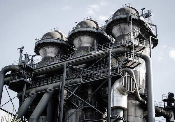 Construction of the first large-scale electric heating steam cracking unit