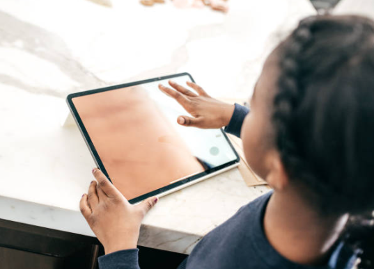 NAOS and Haut.AI to launch Skin Observer globally in 2024