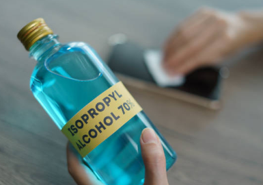 How does formaldehyde used in embalming works